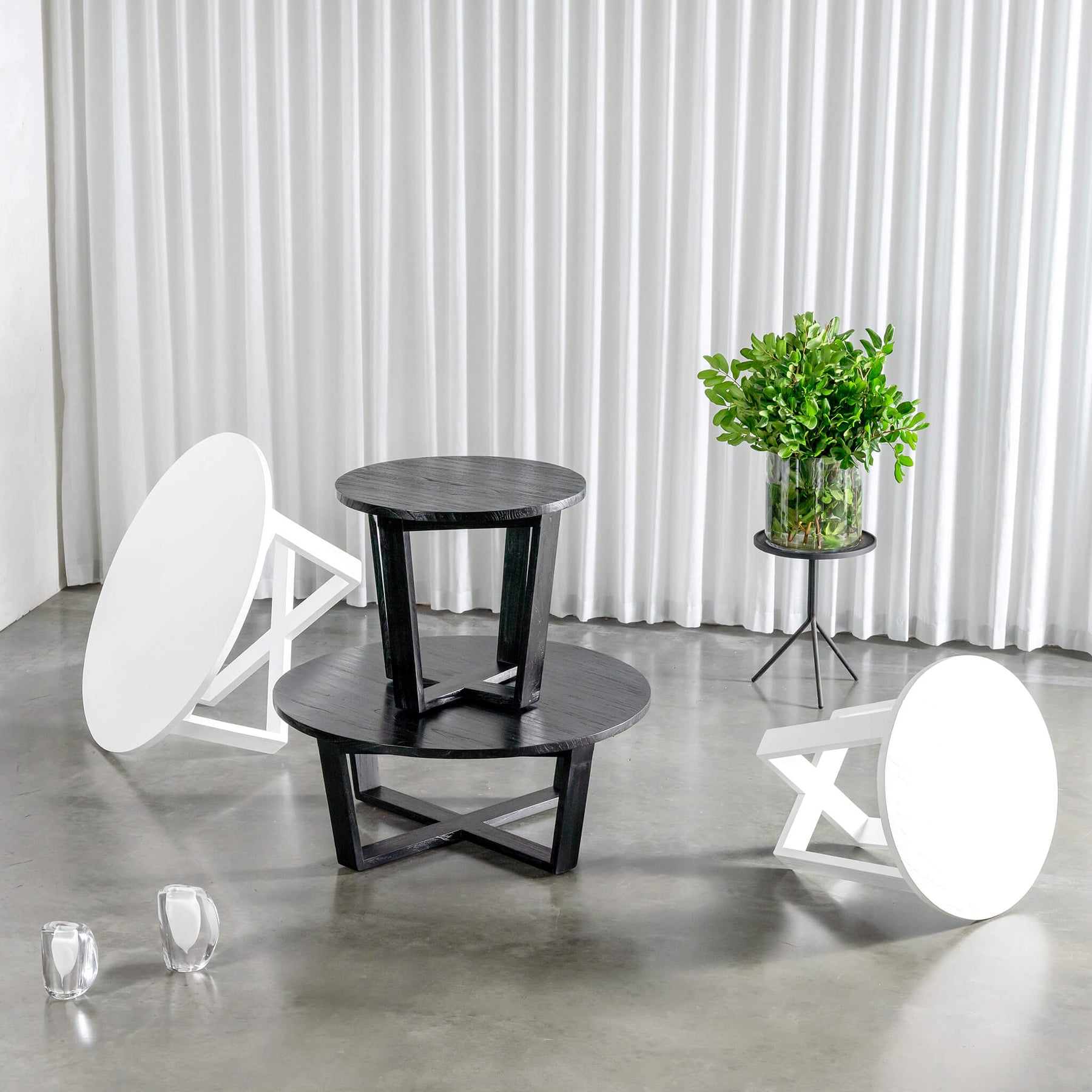 AMARA MID CENTURY TIMBER TERRACE SIDE TABLE | SOLID TOP WOODEN SIDE ...