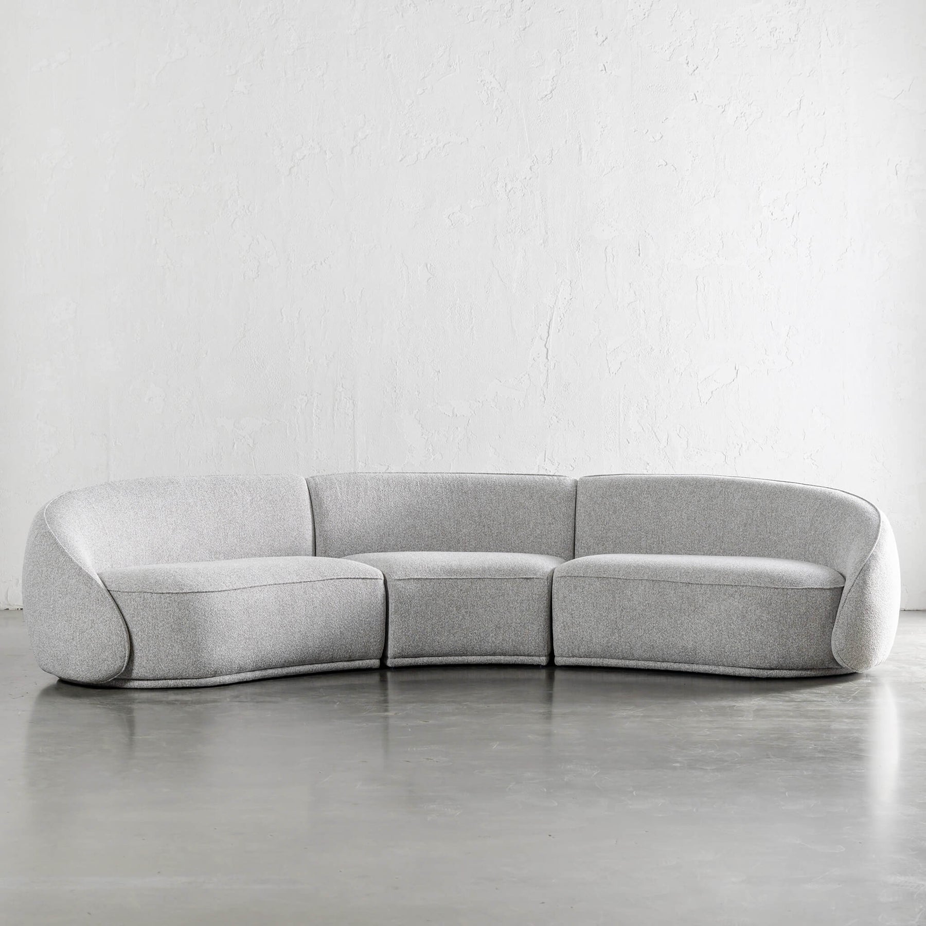 CARSON LINCOLN CURVED 3S SOFA | GRANITE HAZE – Living By Design