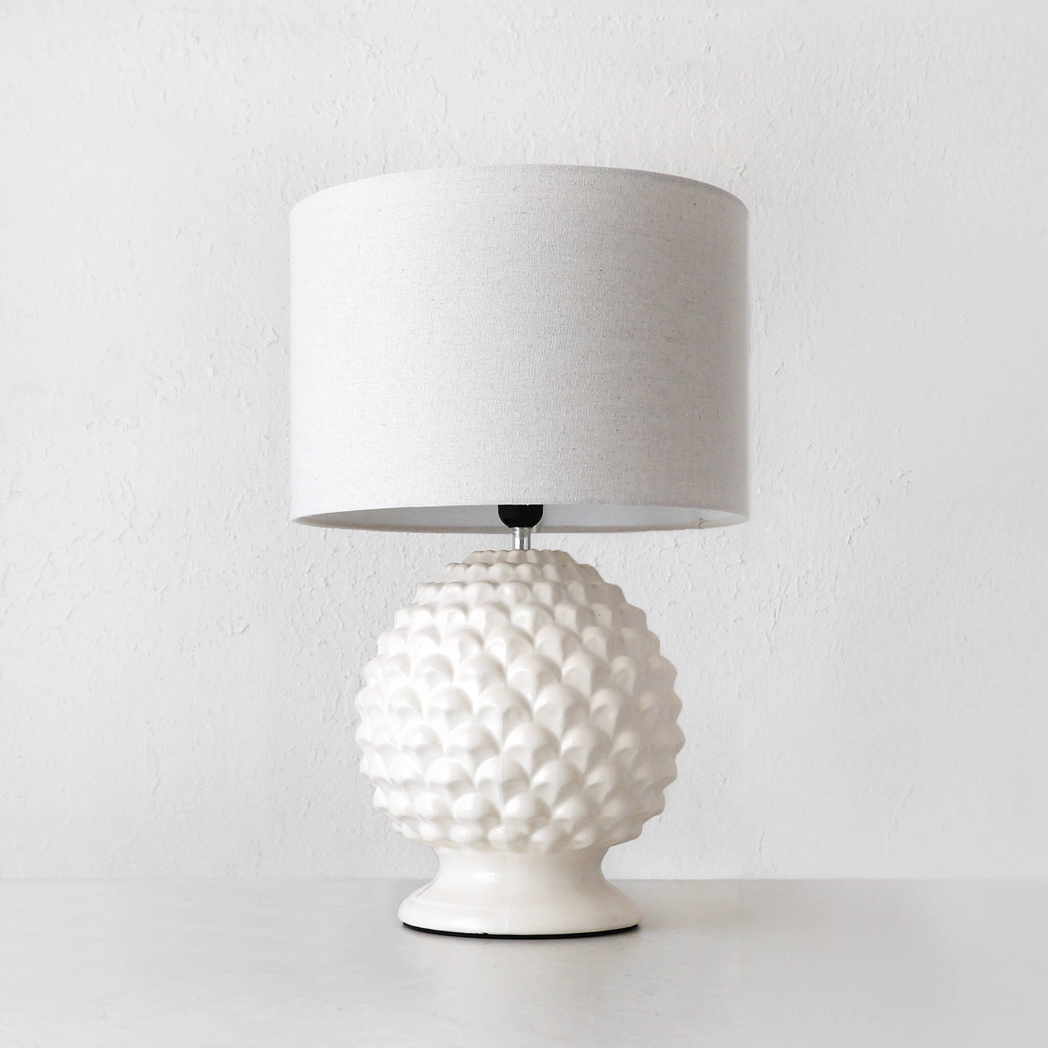 MACY TABLE LAMP | WHITE CERAMIC – Living By Design